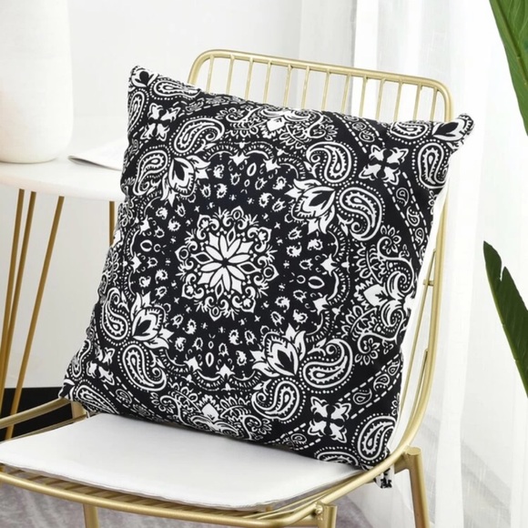 Accents | Mandala Pillow Cover With Hidden Zipper | Poshmark
